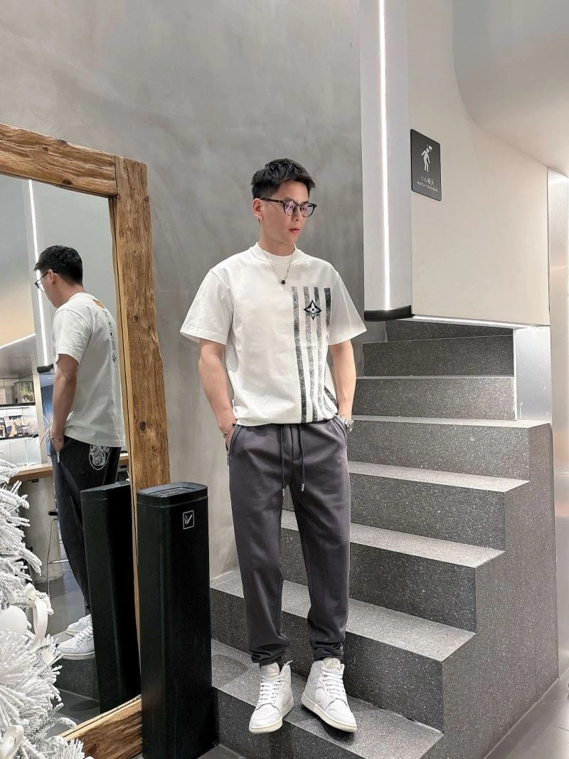 Precise copy Louis Vuitton Long Pants