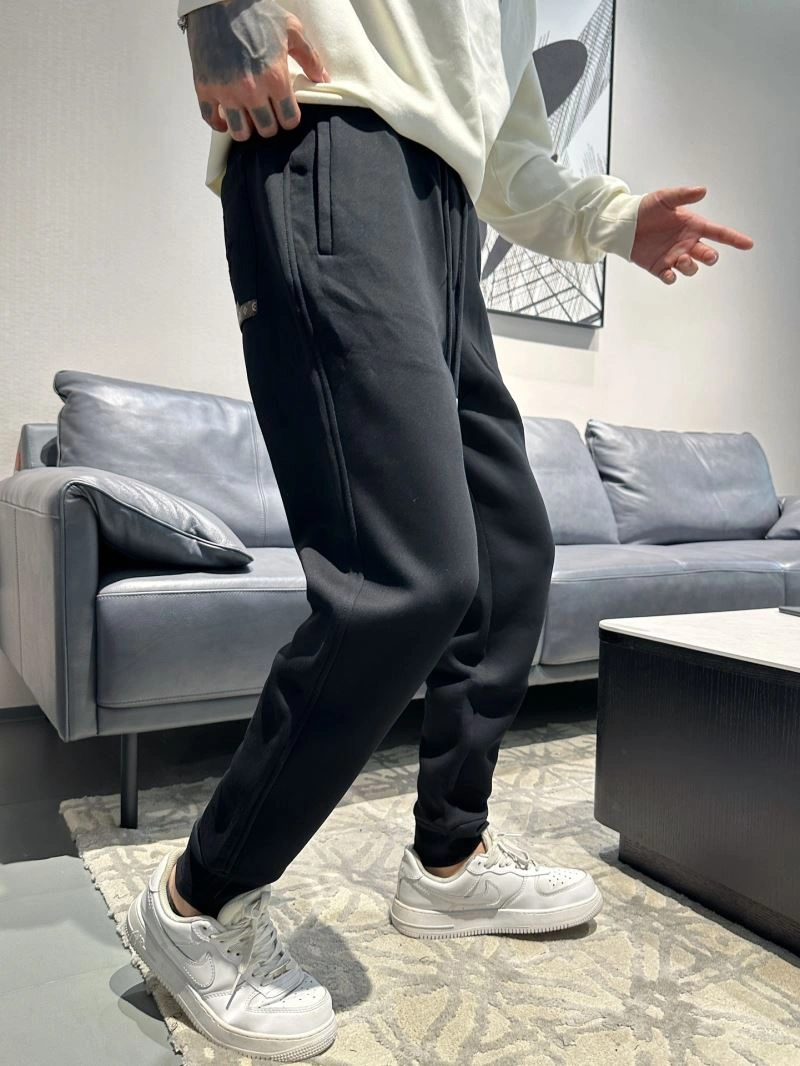 Exact replica Louis Vuitton Long Pants