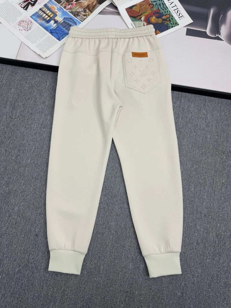 Accurate model Louis Vuitton Long Pants
