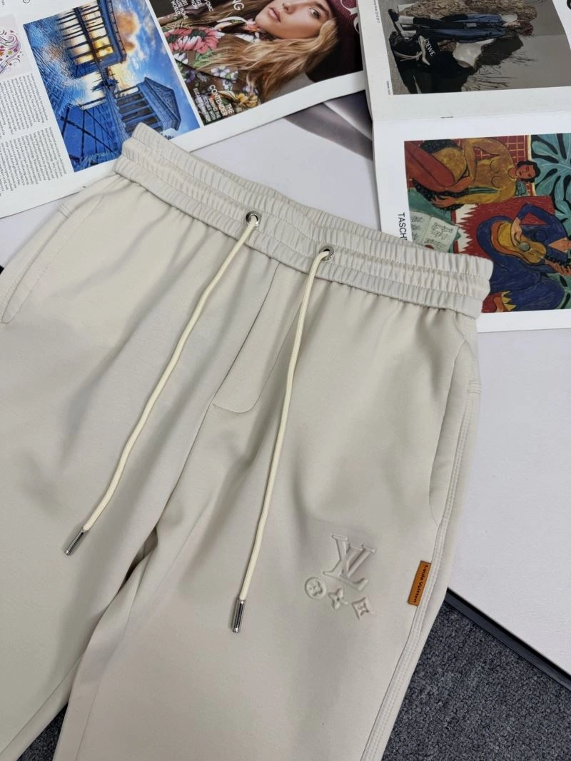 Accurate model Louis Vuitton Long Pants