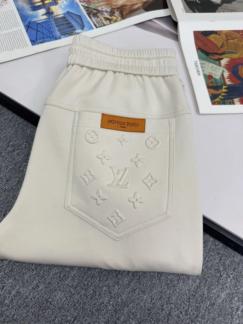 Accurate model Louis Vuitton Long Pants