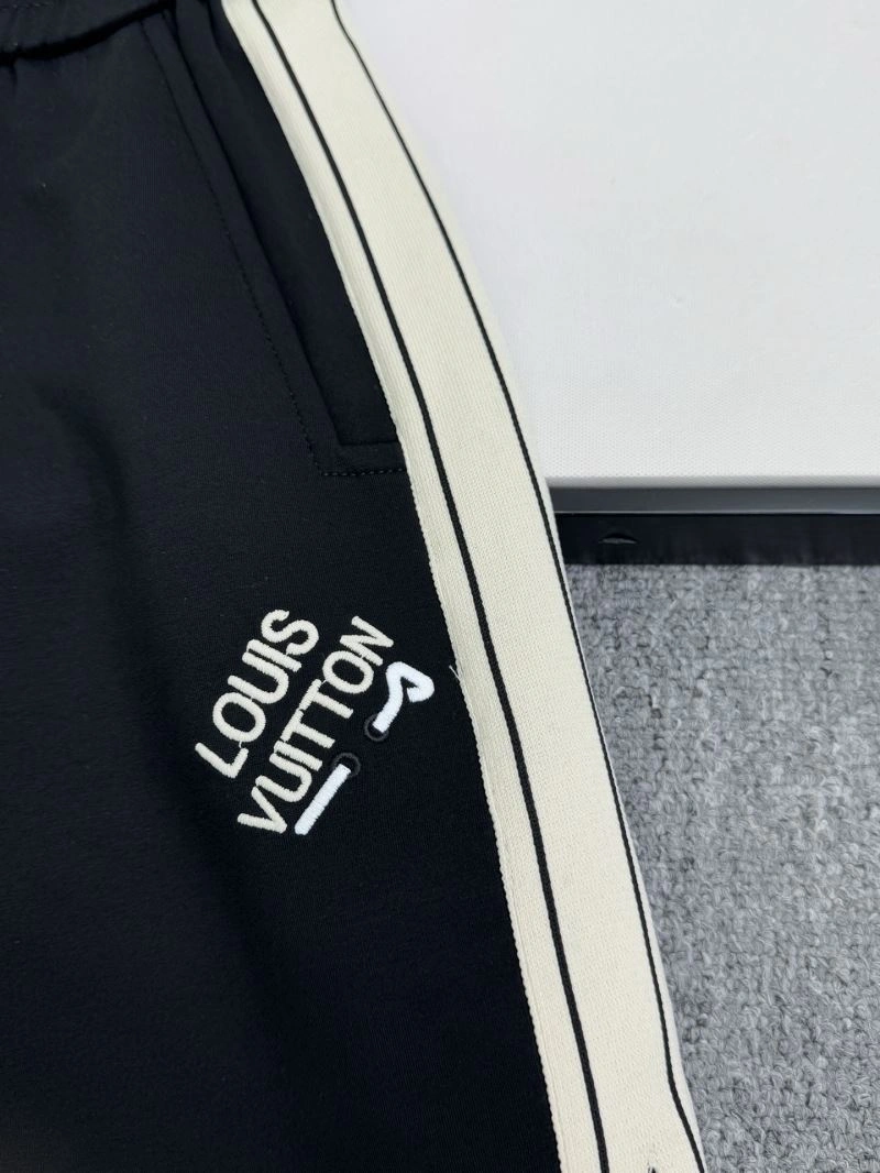 Top mirror Louis Vuitton Long Pants
