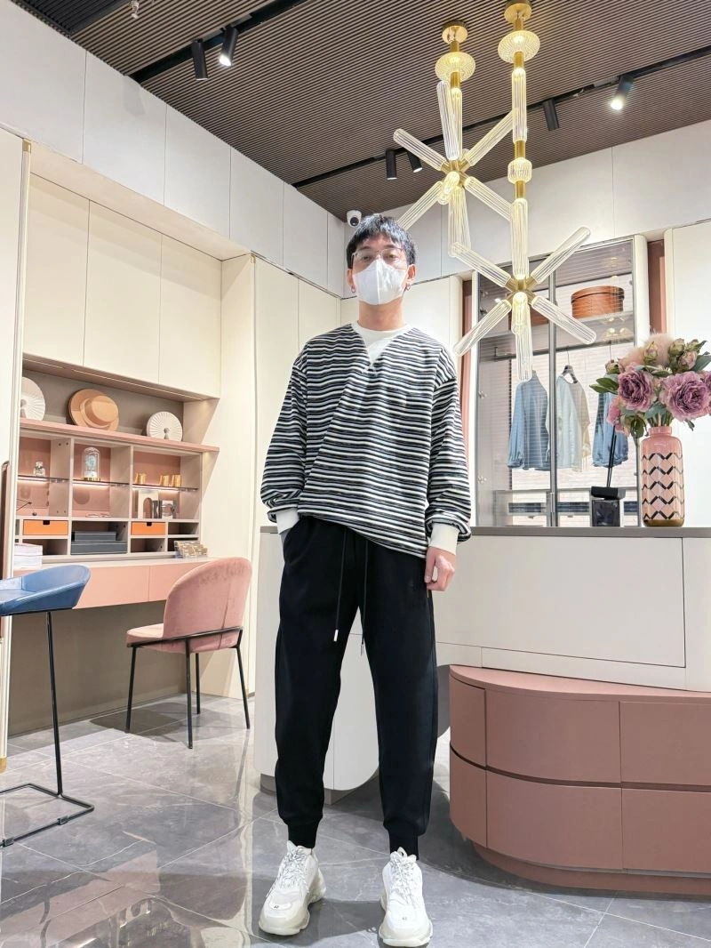 OEM Louis Vuitton Long Pants