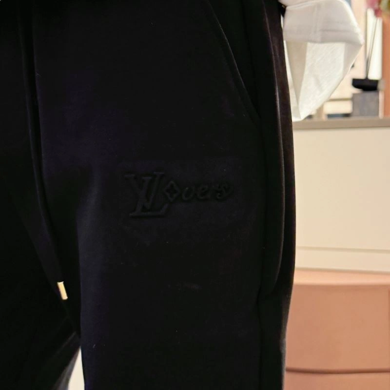 Bargain Louis Vuitton Long Pants