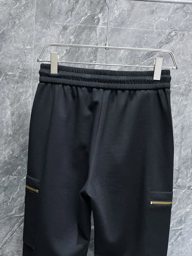Value-priced Louis Vuitton Long Pants
