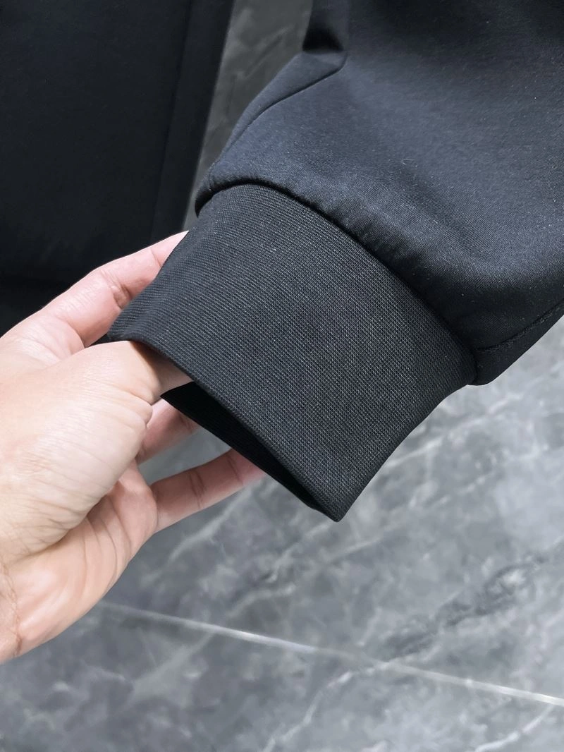 Value-priced Louis Vuitton Long Pants