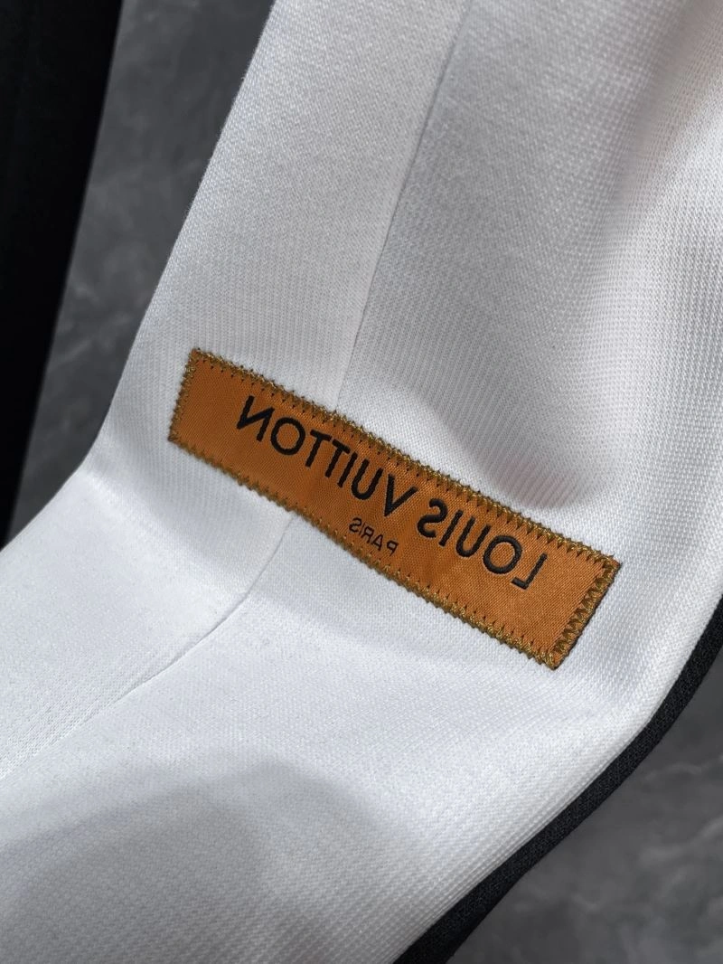 Inexpensive Louis Vuitton Long Pants
