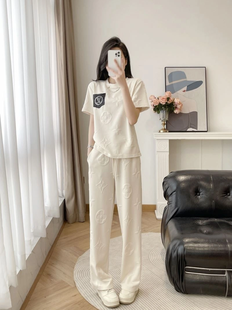 Louis Vuitton Long Suits