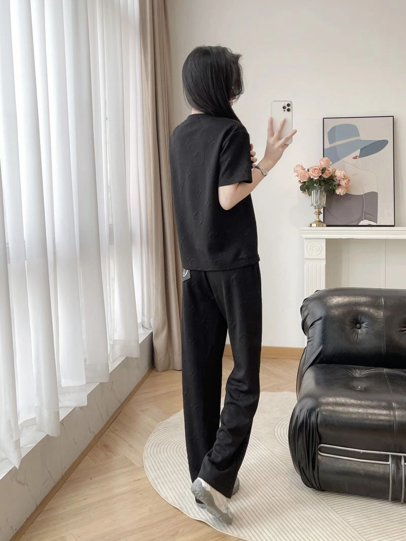 Top mirror Louis Vuitton Long Suits