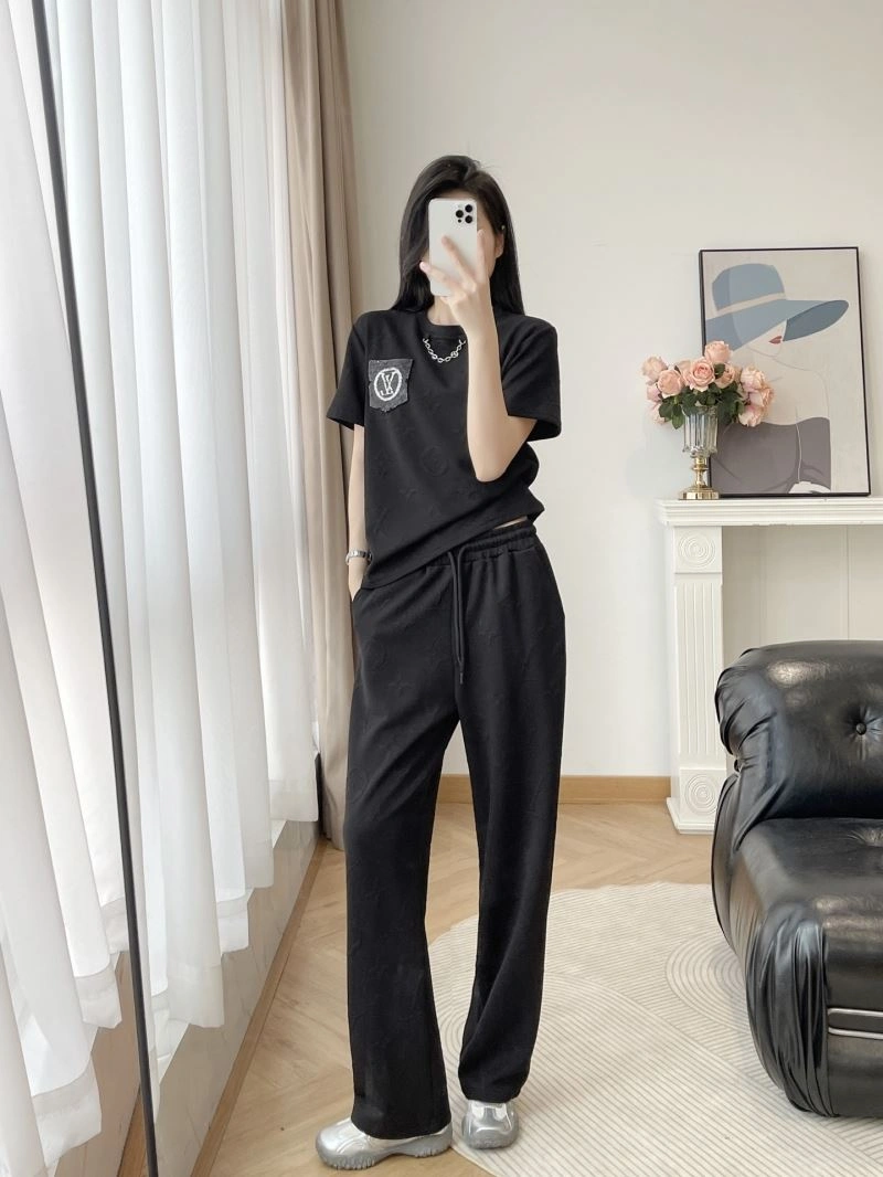 Top mirror Louis Vuitton Long Suits