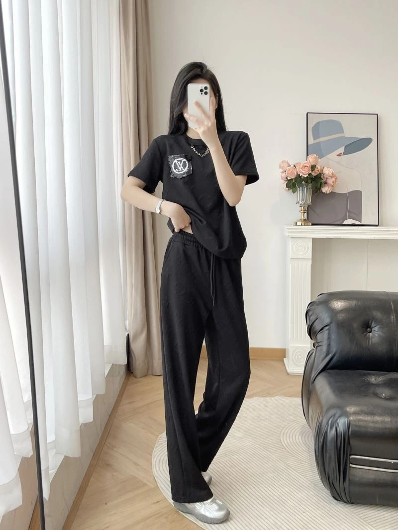 Top mirror Louis Vuitton Long Suits