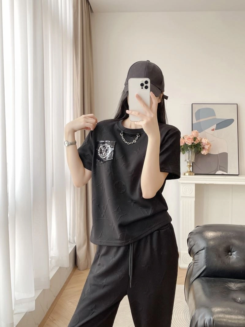 Top mirror Louis Vuitton Long Suits
