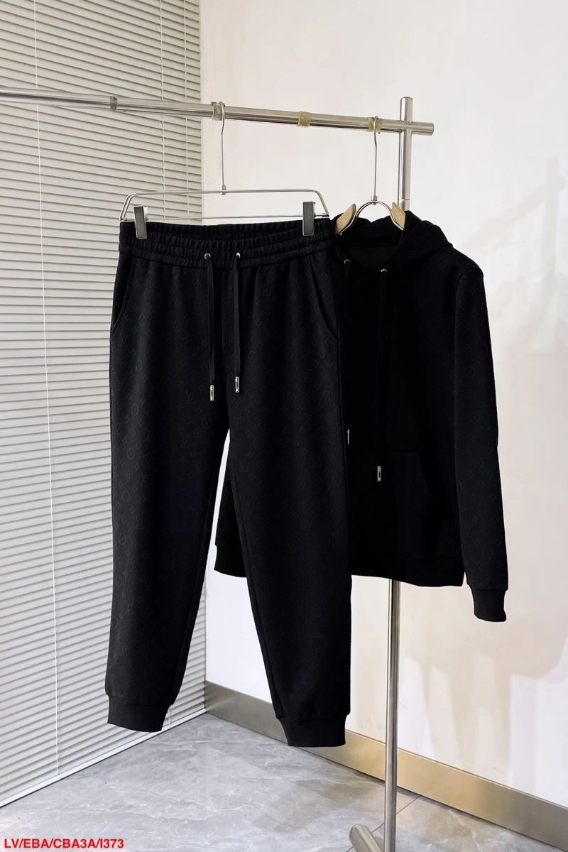 Brand-authenticated Louis Vuitton Long Suits
