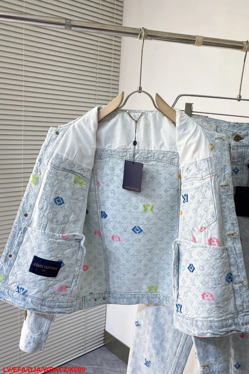 High accuracy Louis Vuitton Long Suits