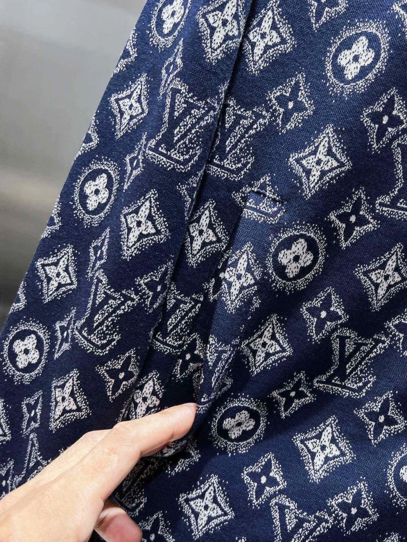 Exact replica Louis Vuitton Long Suits