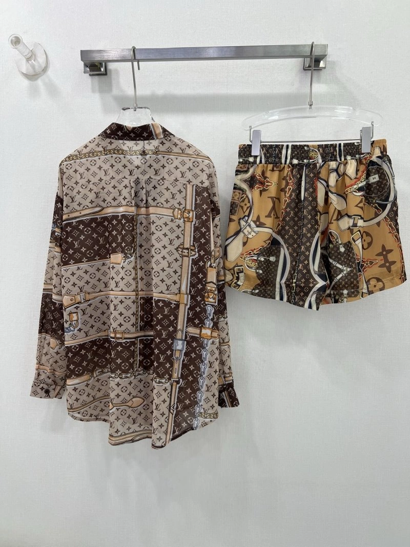 Low-cost Louis Vuitton Long Suits
