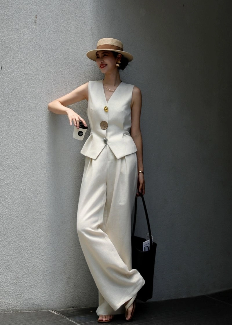Discounted Louis Vuitton Long Suits