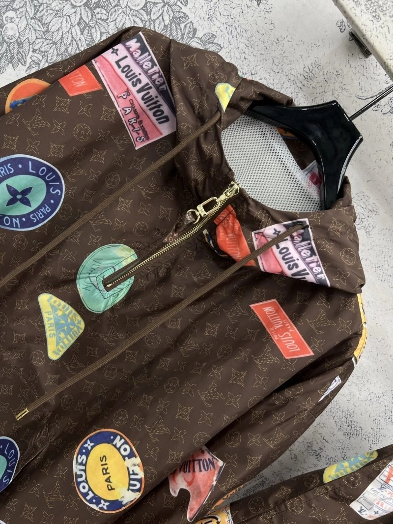 Genuine Louis Vuitton Long Suits
