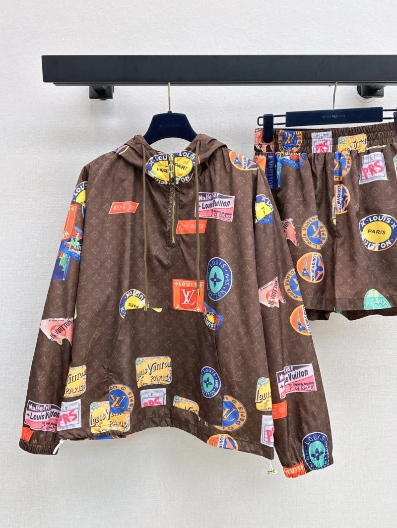 Economical Louis Vuitton Long Suits