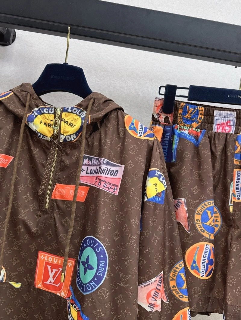 Economical Louis Vuitton Long Suits