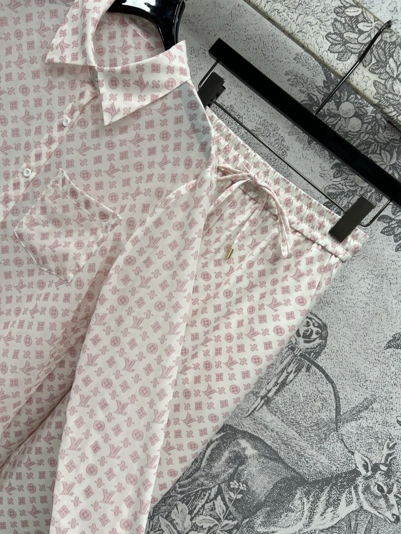 Top match Louis Vuitton Long Suits