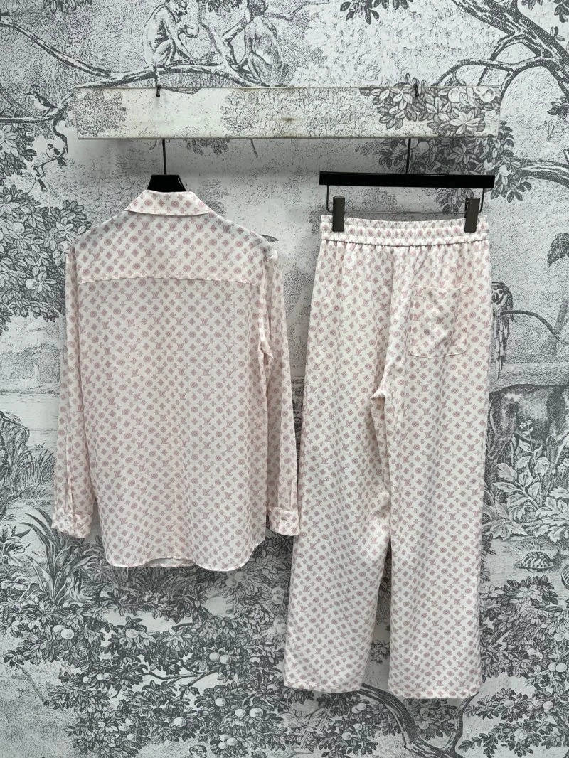 Top match Louis Vuitton Long Suits