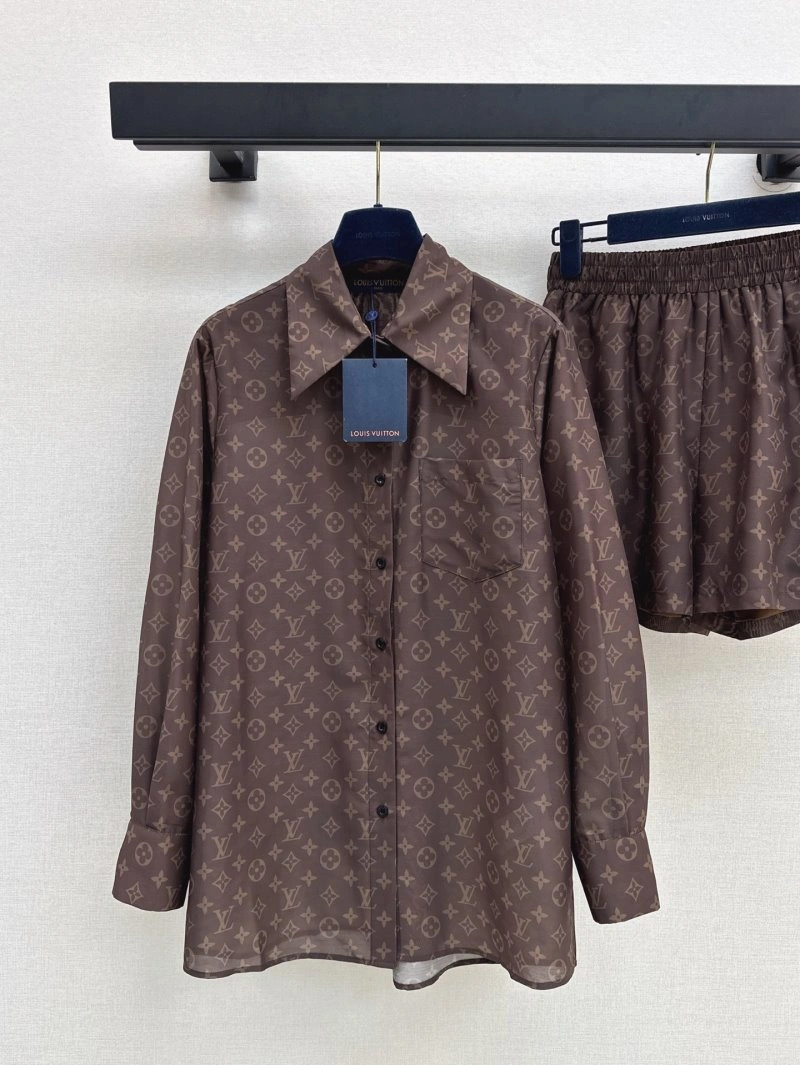 Indistinguishable Louis Vuitton Long Suits