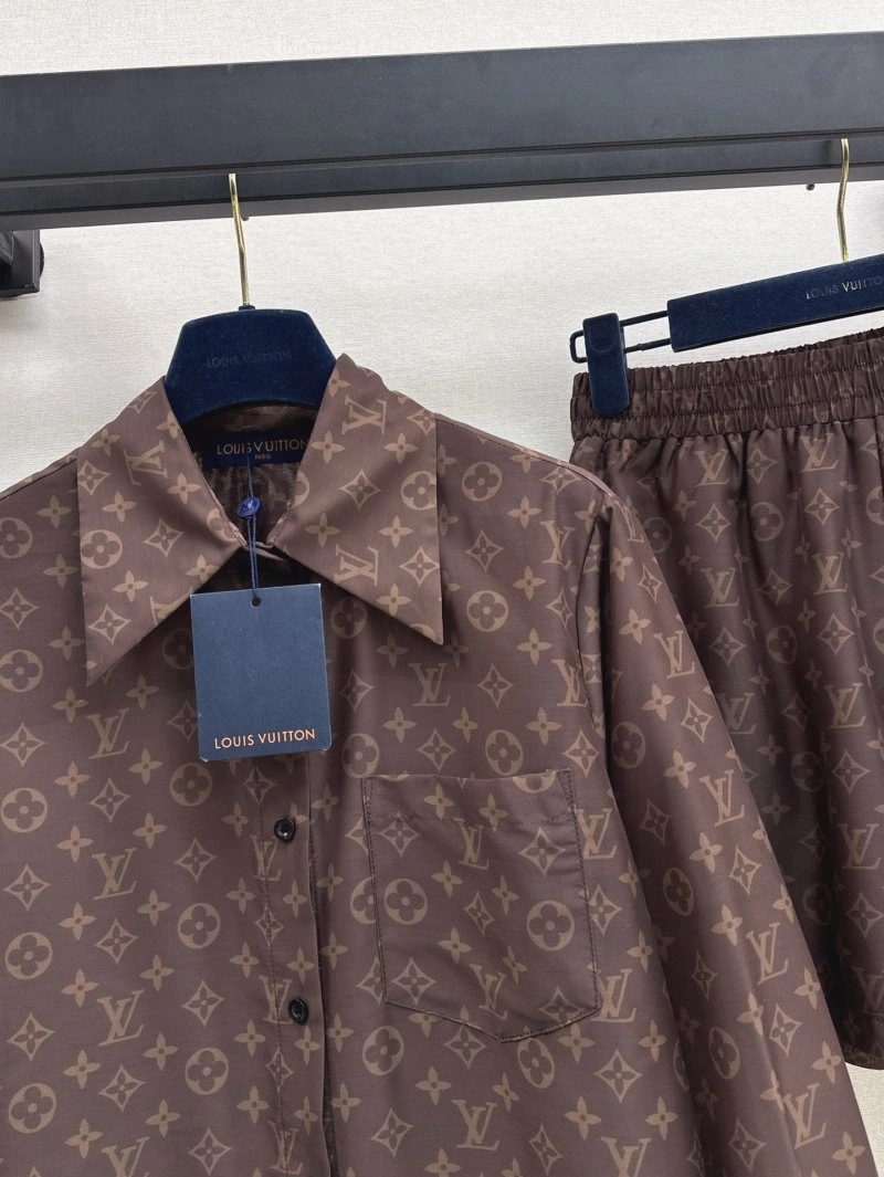 Indistinguishable Louis Vuitton Long Suits