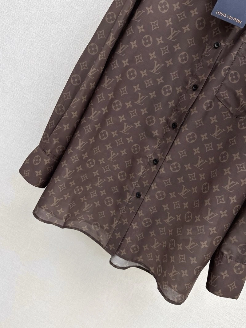 Indistinguishable Louis Vuitton Long Suits