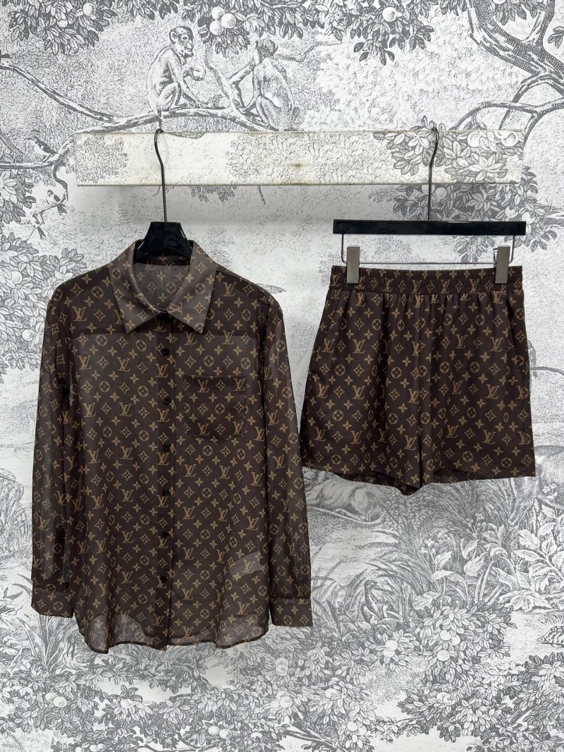 Louis Vuitton Long Suits