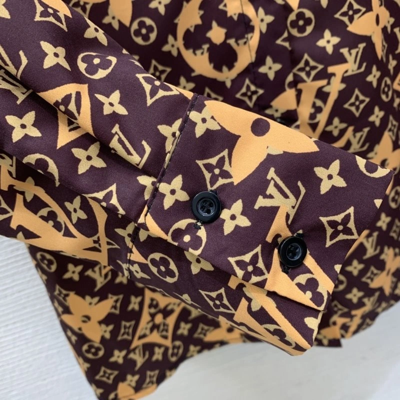 Exact replica Louis Vuitton Long Suits
