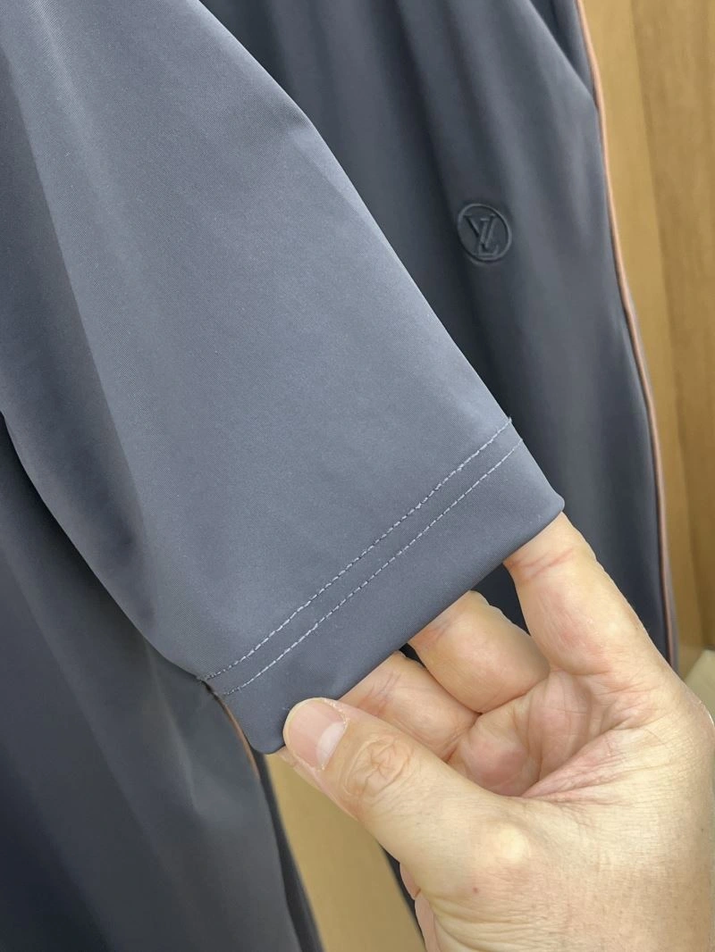 Accurate model Louis Vuitton Long Suits