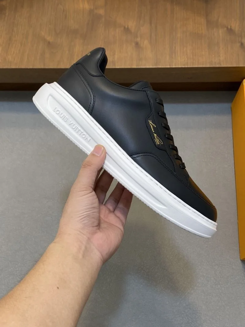 Mirror quality Louis Vuitton Low Shoes