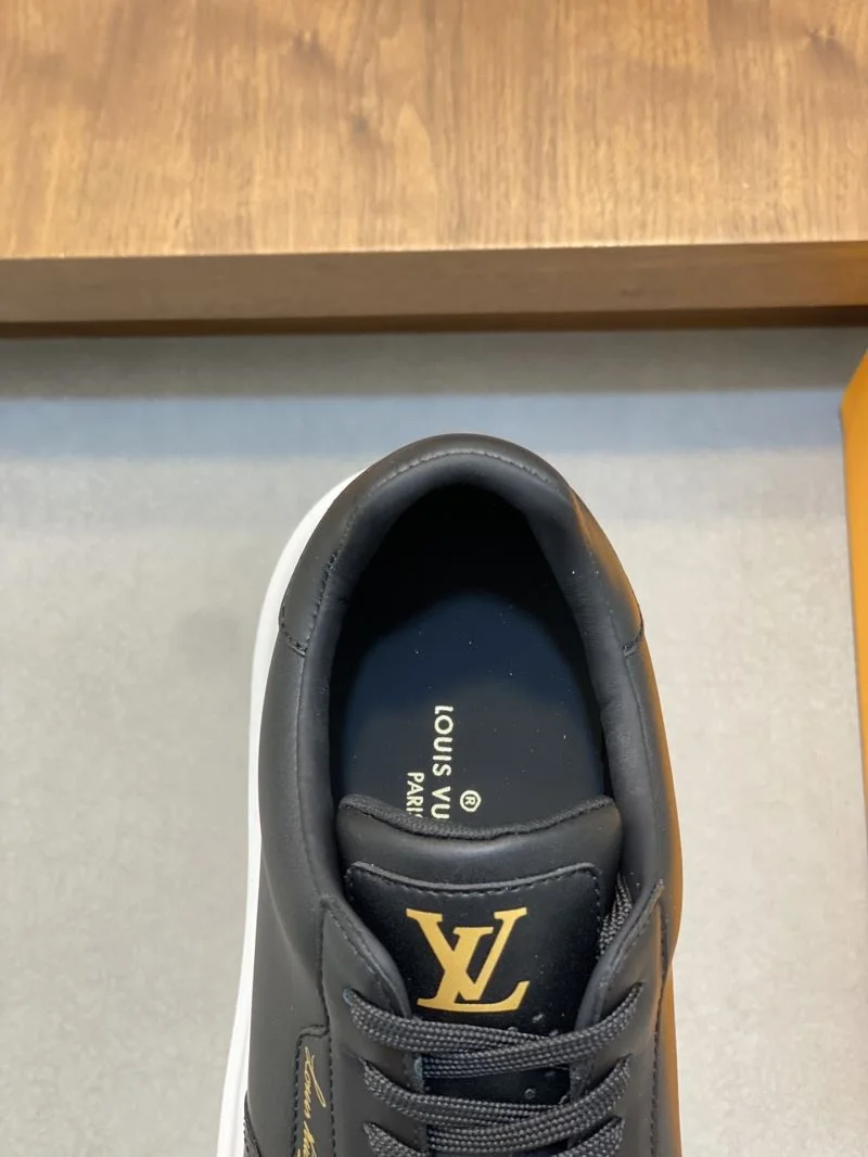 Mirror quality Louis Vuitton Low Shoes