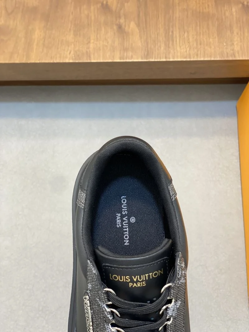 Original Louis Vuitton Low Shoes