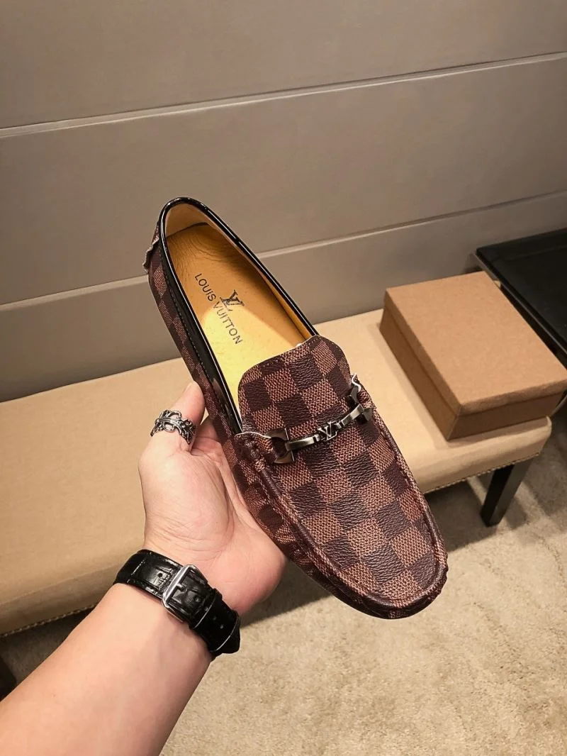 Louis Vuitton Low Shoes
