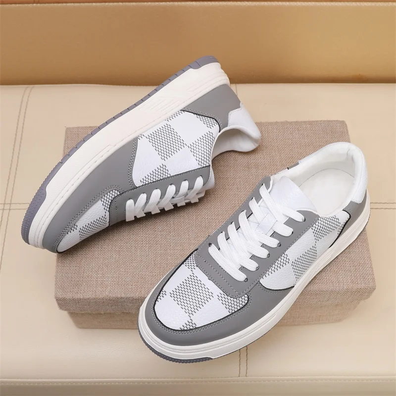 Louis Vuitton Low Shoes