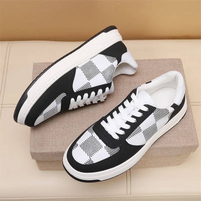 Louis Vuitton Low Shoes
