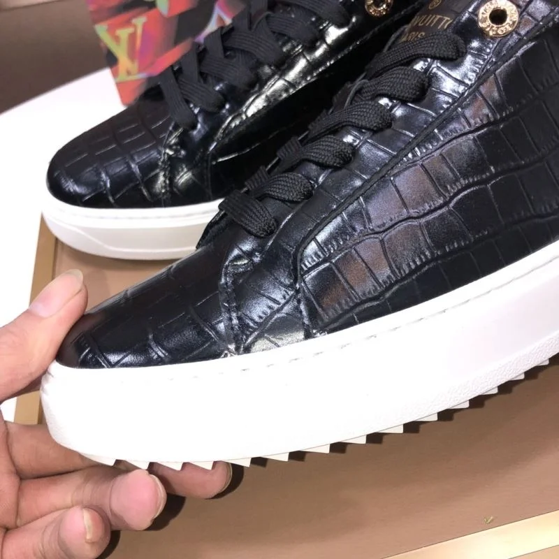Real Louis Vuitton Low Shoes