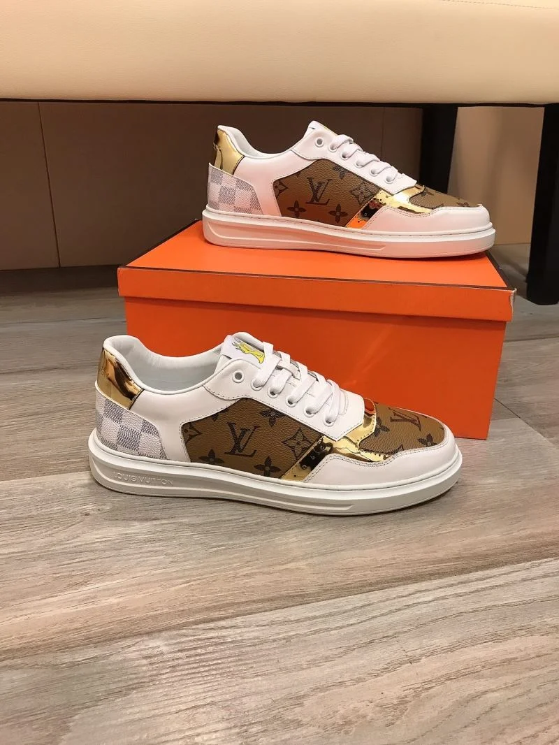 Accurate model Louis Vuitton Low Shoes