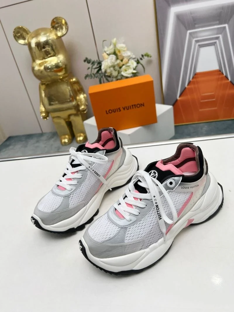 Perfect replica Louis Vuitton Low Shoes