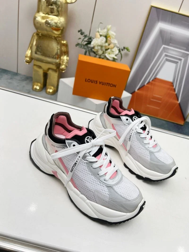 Perfect replica Louis Vuitton Low Shoes