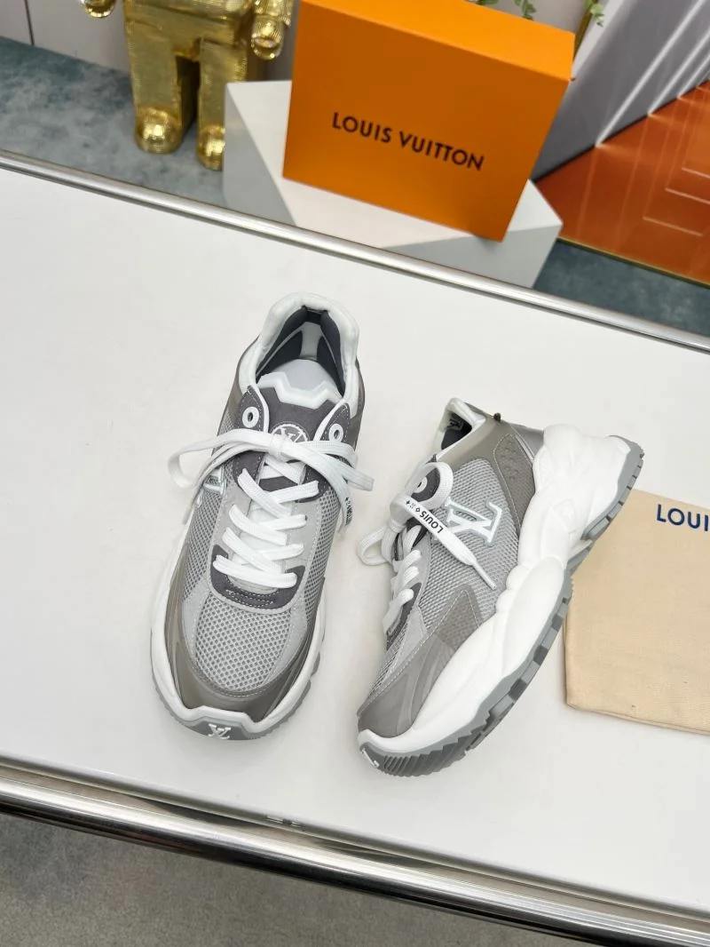 Perfect replica Louis Vuitton Low Shoes