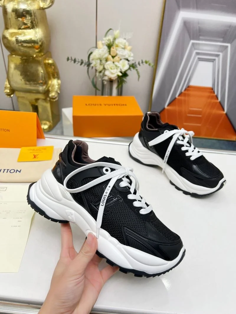 Louis Vuitton Low Shoes