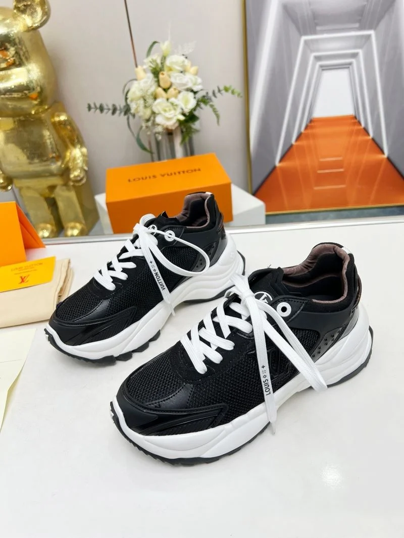 Original Louis Vuitton Low Shoes