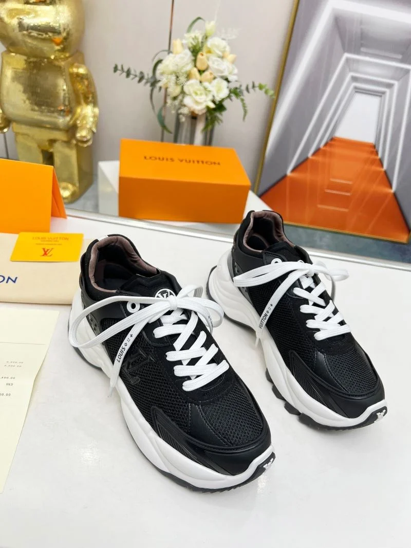 Original Louis Vuitton Low Shoes
