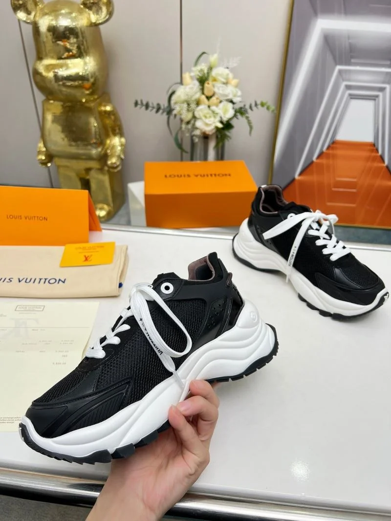 Original Louis Vuitton Low Shoes