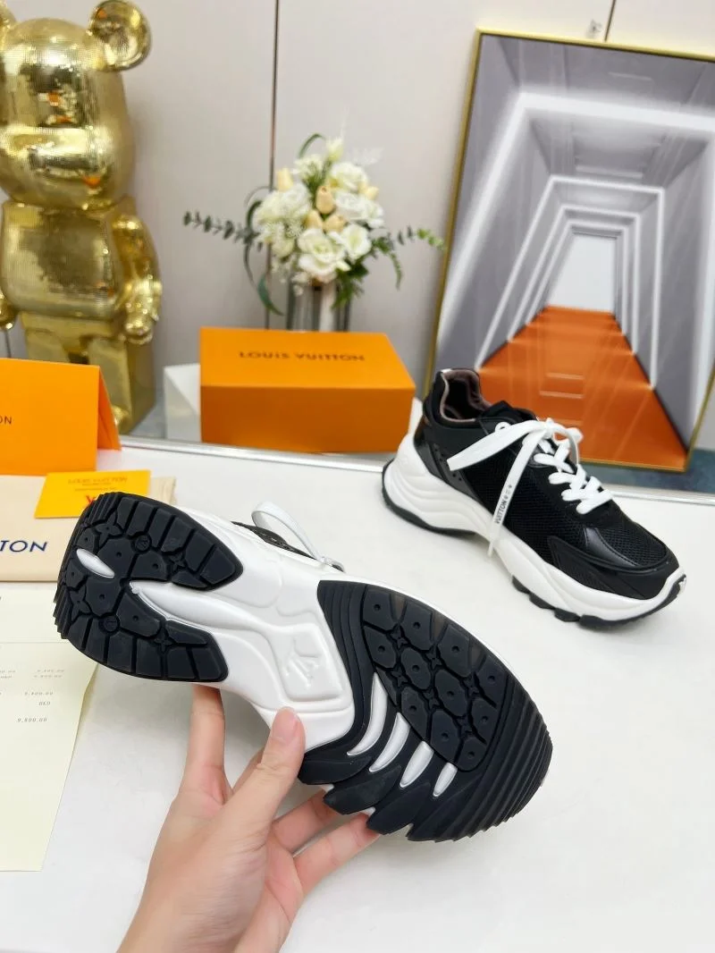 Original Louis Vuitton Low Shoes