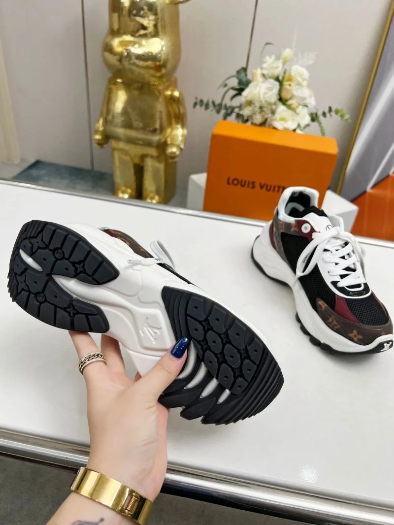 Louis Vuitton Low Shoes
