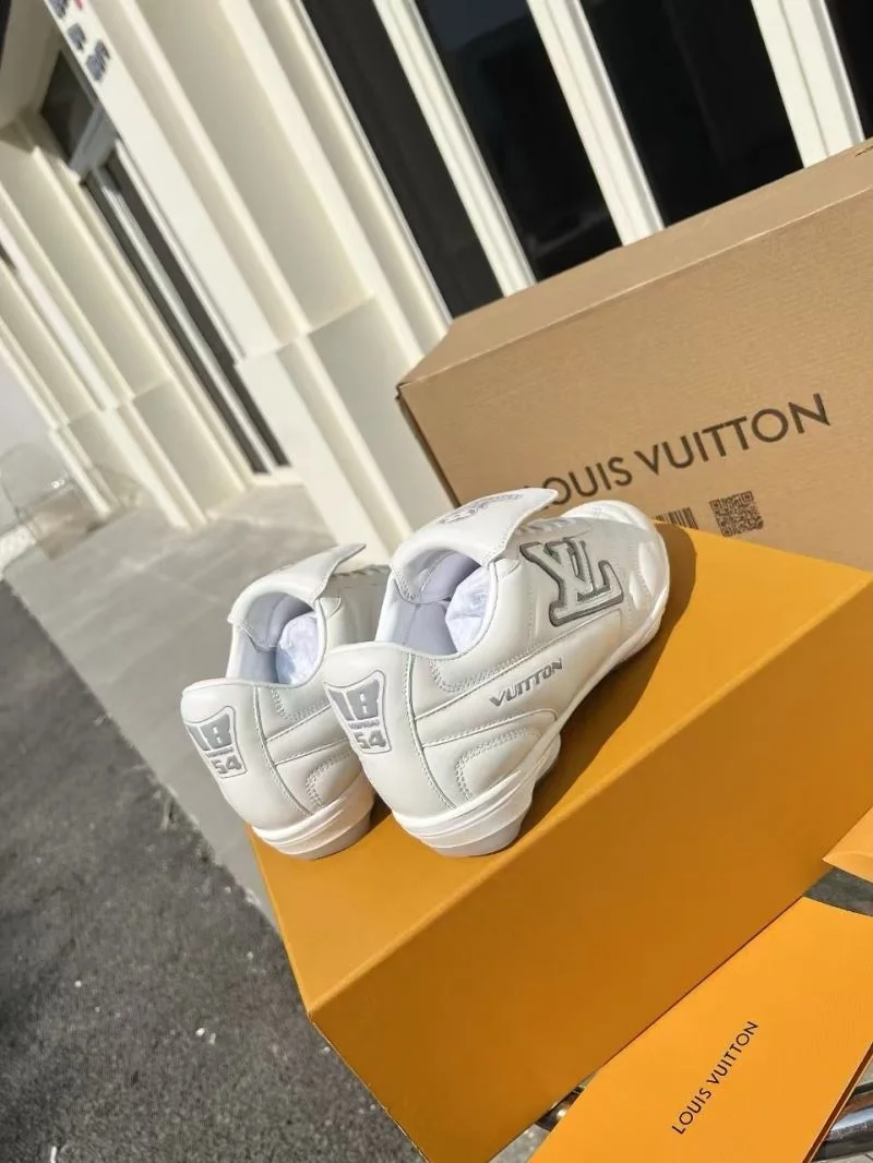 Mirror quality Louis Vuitton Low Shoes
